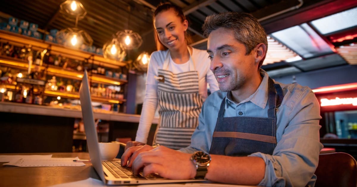 15 Key Tax Deductions for Restaurant Owners | NetSuite