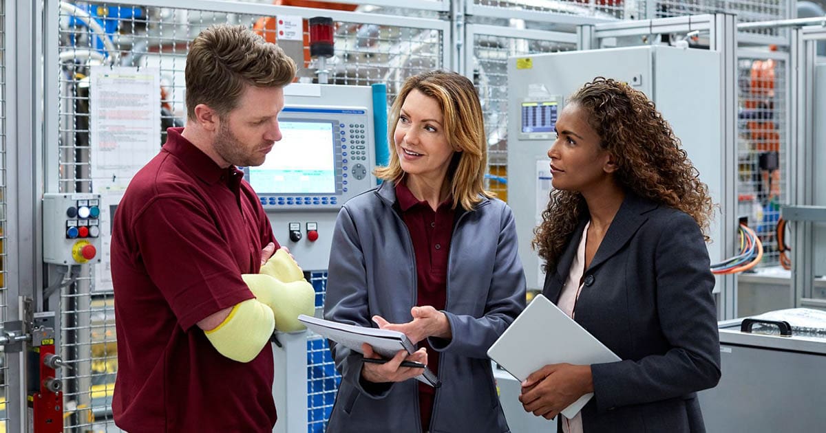 How to Improve Manufacturing Customer Experience | NetSuite