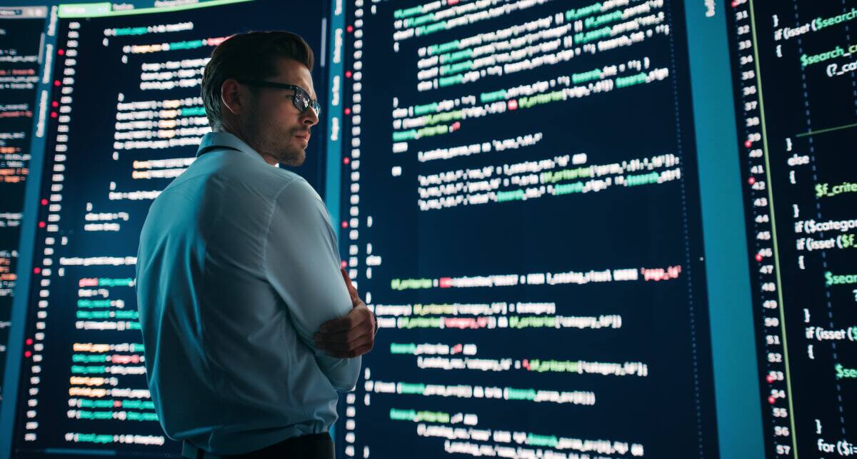 MOLAP Defined: Architecture, Advantages & Disadvantages | NetSuite