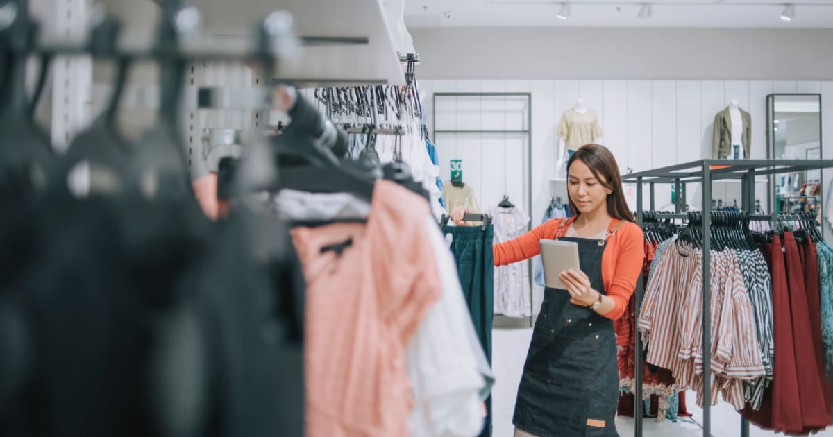 Retail Industry: 16 Common Challenges and Their Solutions | NetSuite