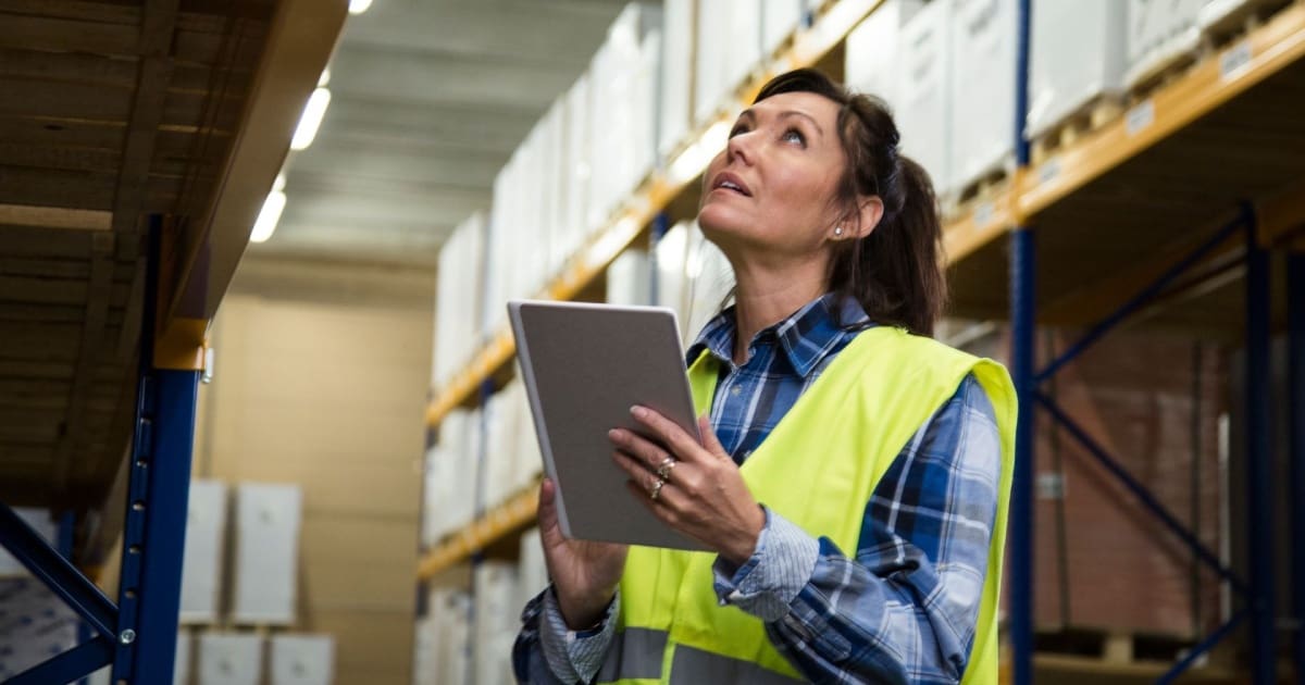 Seasonal Inventory: What It Is and Strategies for Managing It | NetSuite